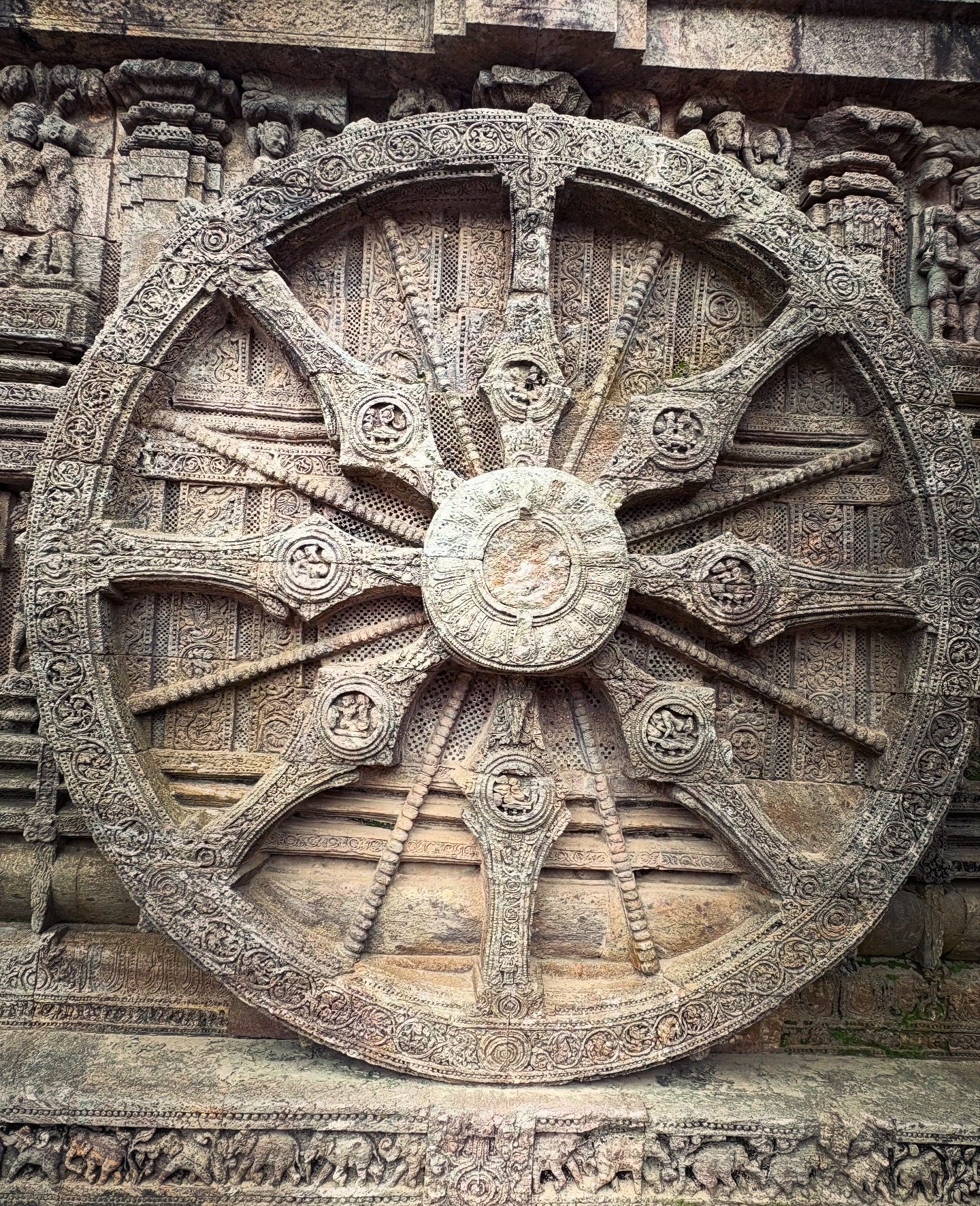 Unforgettable Puri Trip: Temples and Scenic Routes – Travel Diary